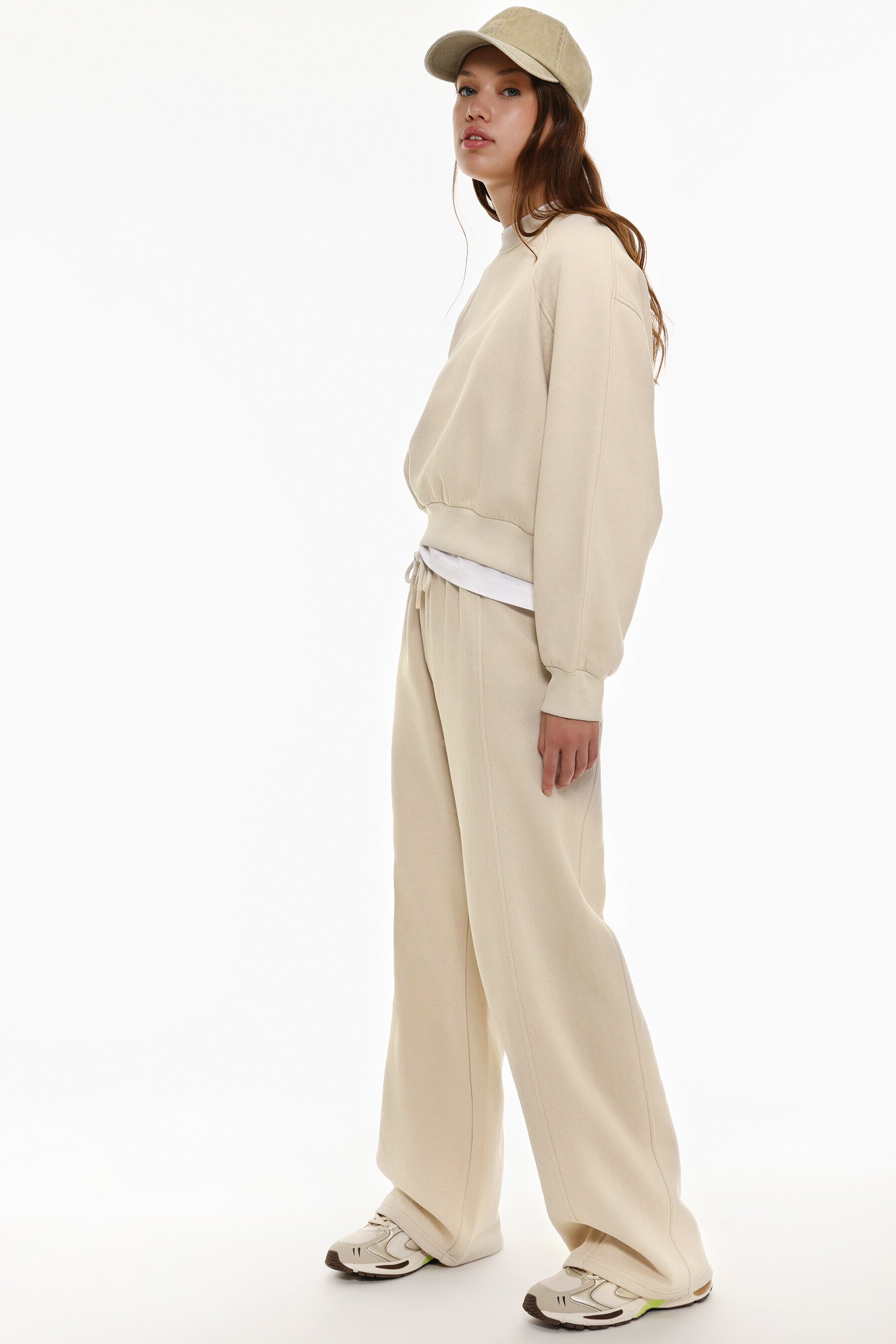 Trousers - CLOTHING - Woman - | Lefties Turkey