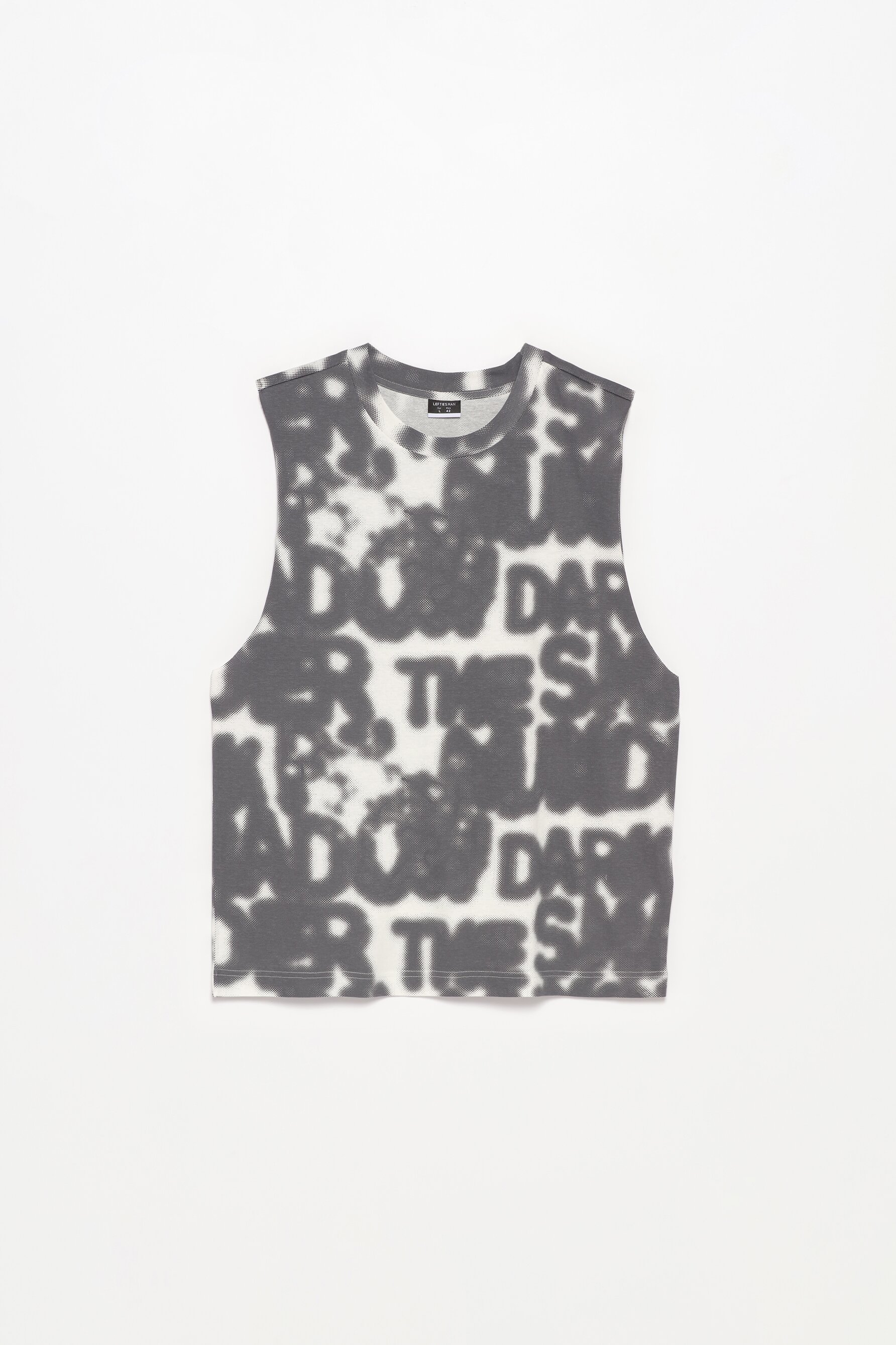 T-shirts - CLOTHING - Man - | Lefties UAE - Dubai/Sharjah/Ajman/UAQ ...