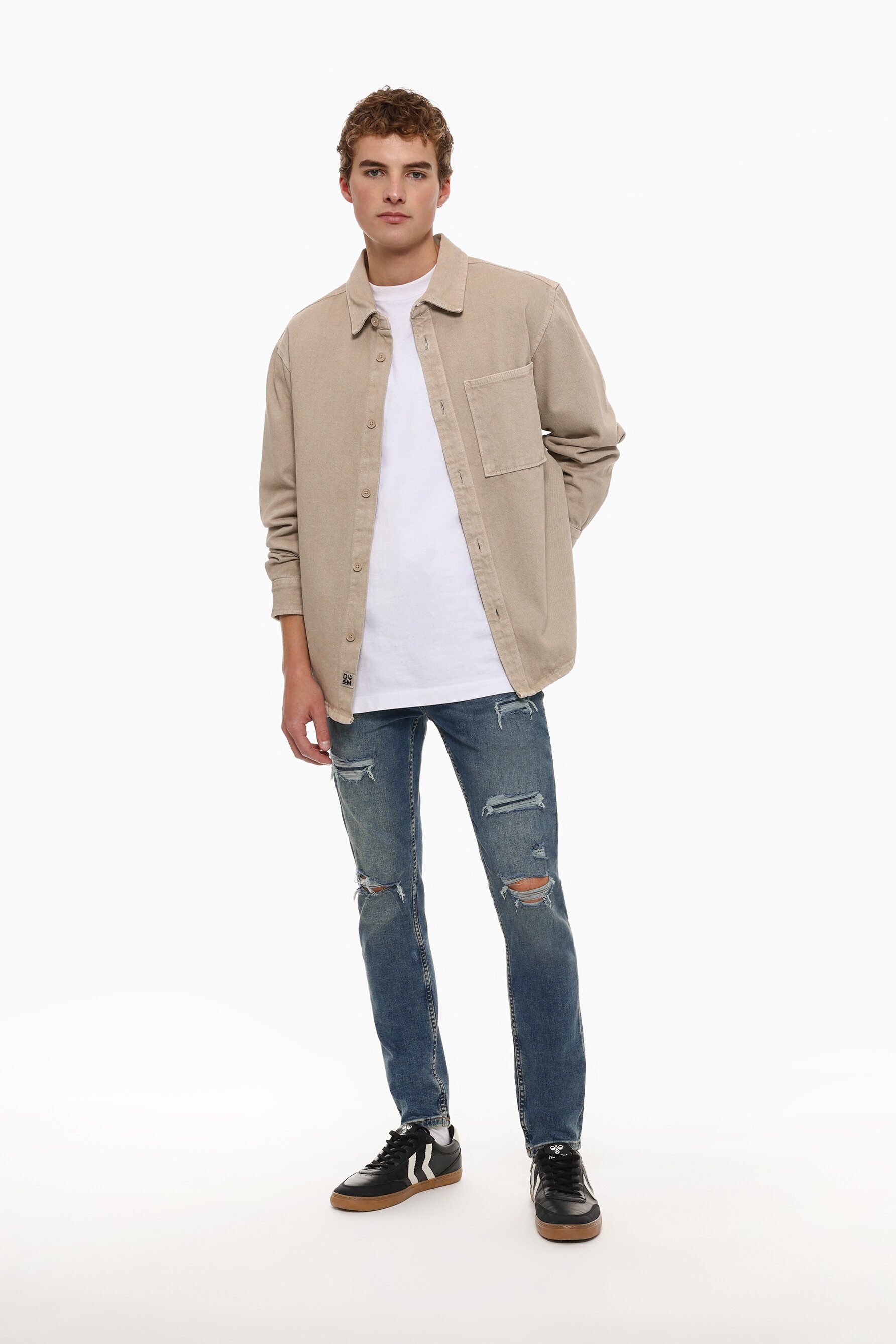 Jeans - CLOTHING - Man - | Lefties México