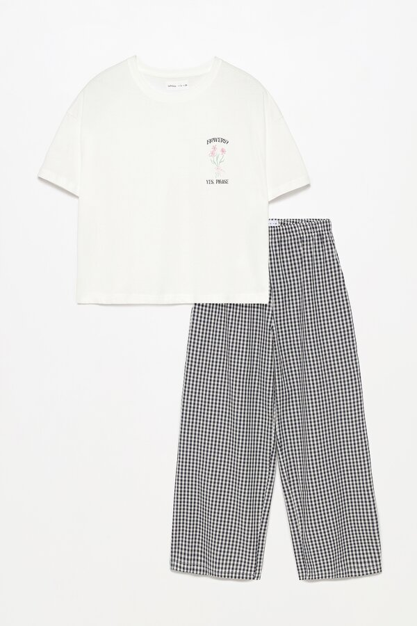 Pijamas de mujer | Lefties Nueva Colección