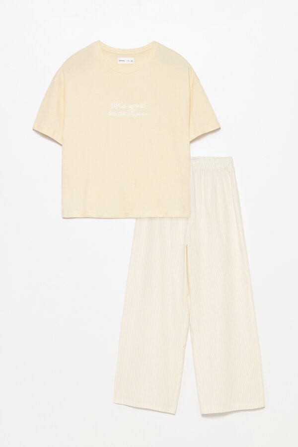 Pijamas de mujer | Lefties Nueva Colección