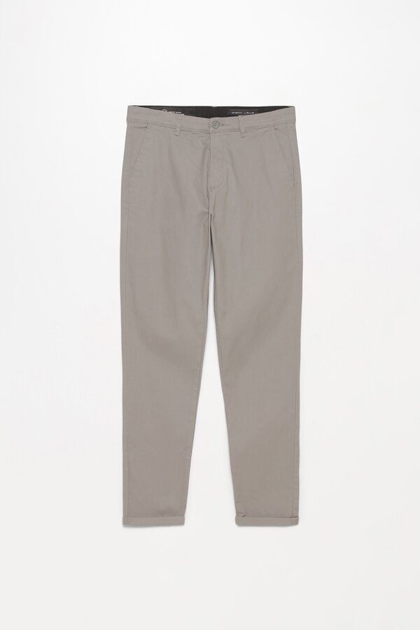 Pantalones chinos de hombre | Lefties Nueva Colección