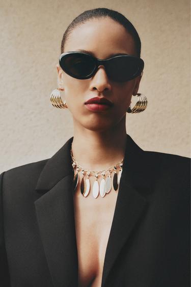 Image of the cover of Accessories