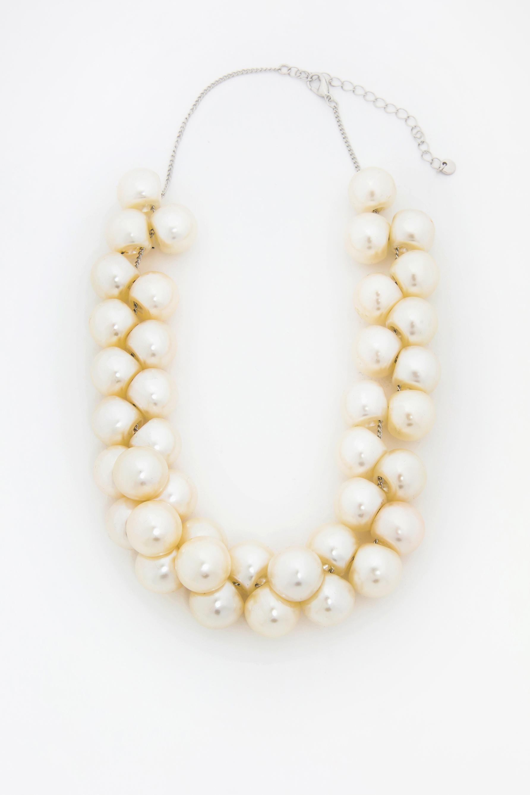 Pearl bead necklace Lefties Mexico