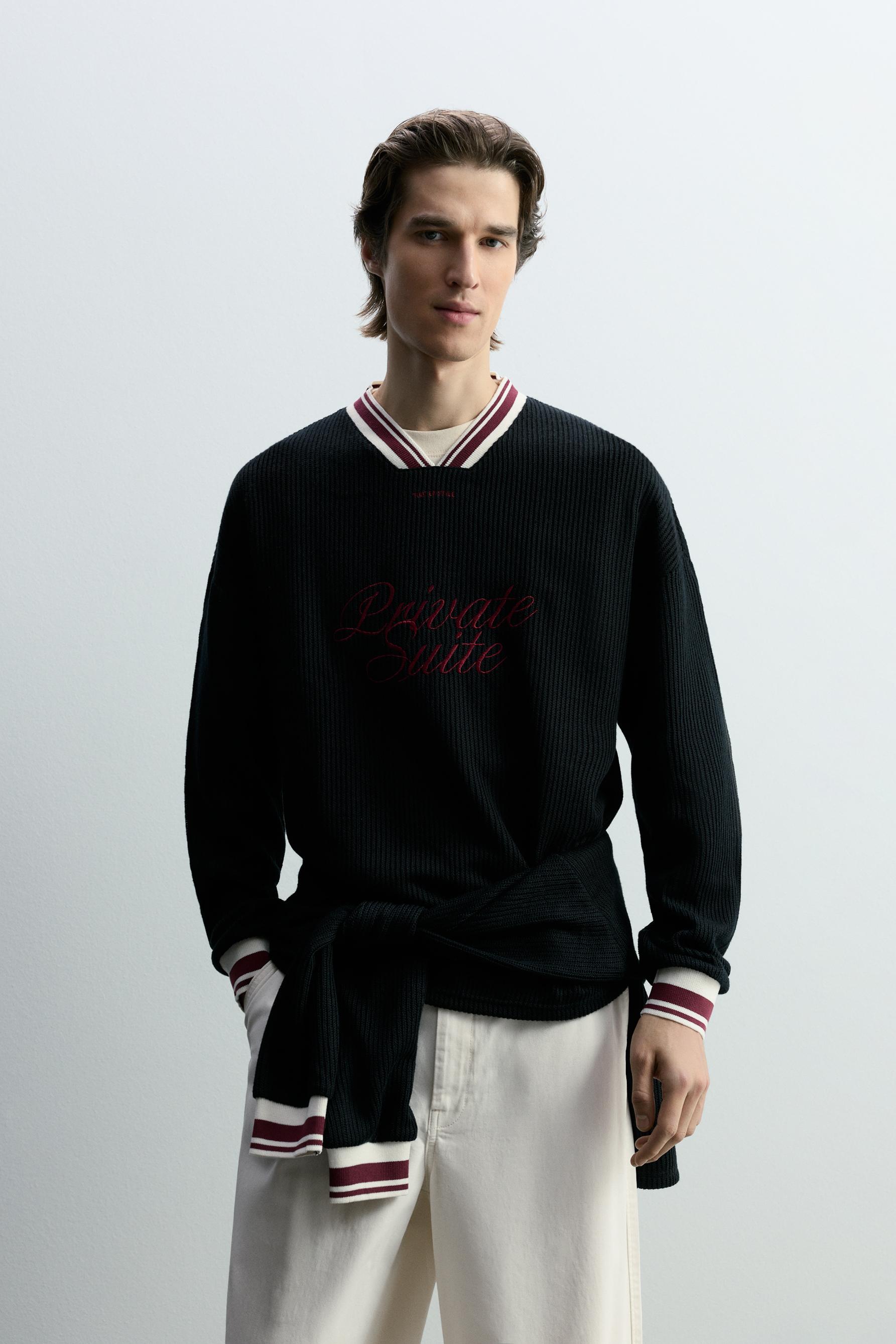 T-shirt bordado decote em V - NOVIDADES - Homem | LEFTIES Portugal